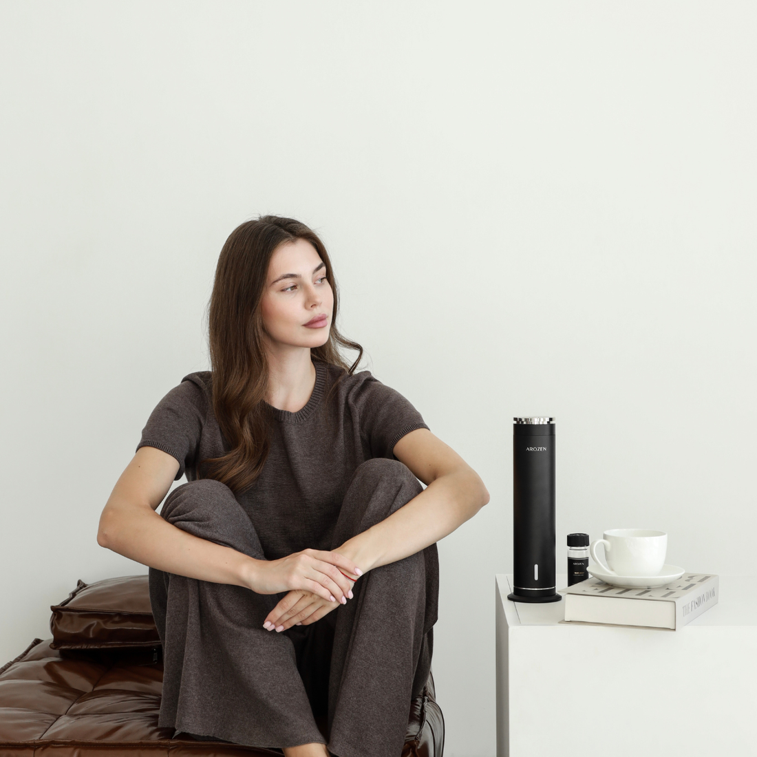 Eon Pro 2 Electric Scent Diffuser - Cold Air Diffusion - Heatless & Waterless | Arozen