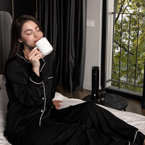 Eon Pro Electric Scent Diffuser - Cold Air Diffusion - Heatless & Waterless | Arozen